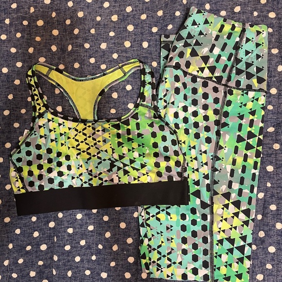 Victoria's Secret | Other | Victoria Secret Knock Out Exercise Wear ...